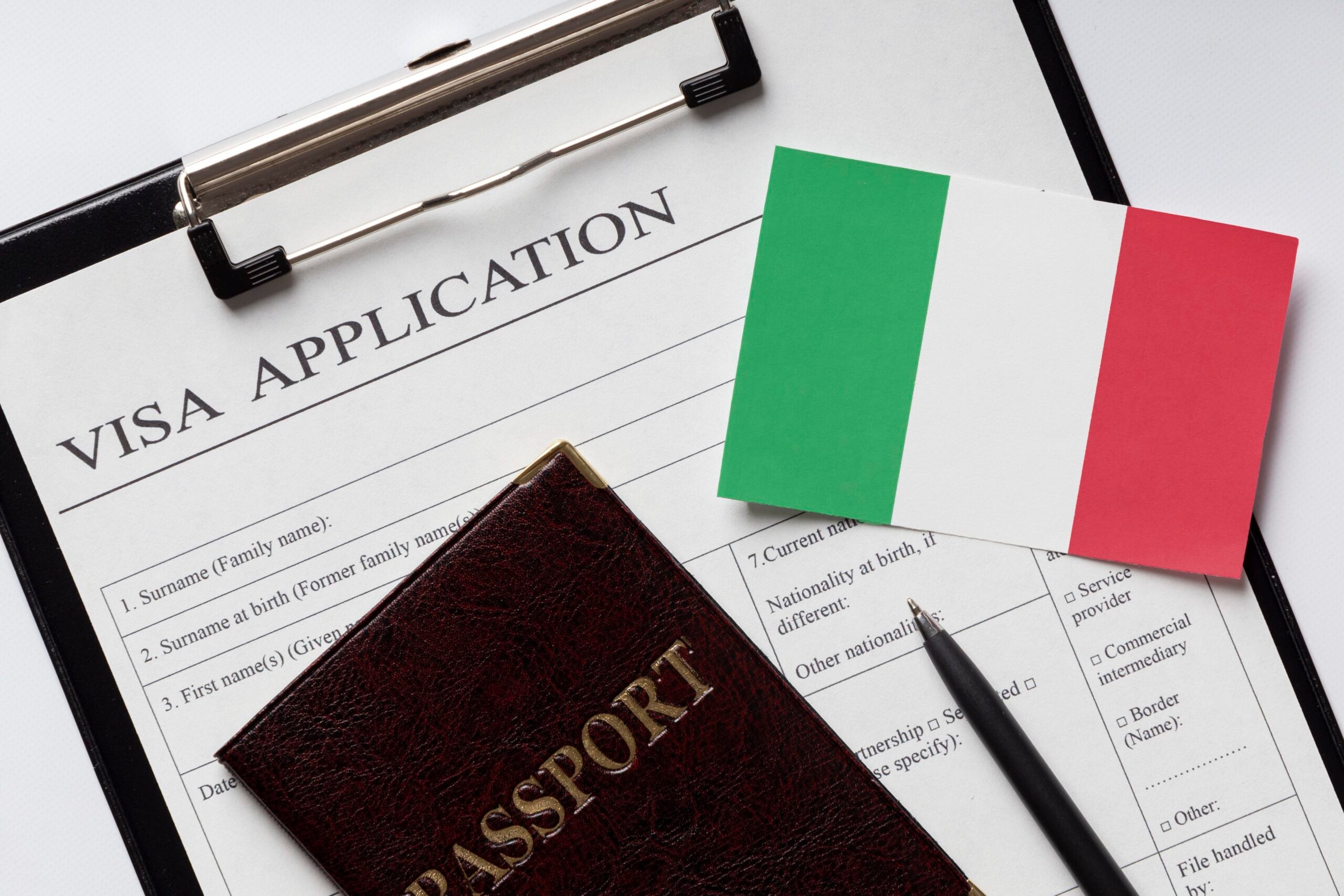 Come ottenere il permesso di lavoro in quota in Italia - Arletti Partners